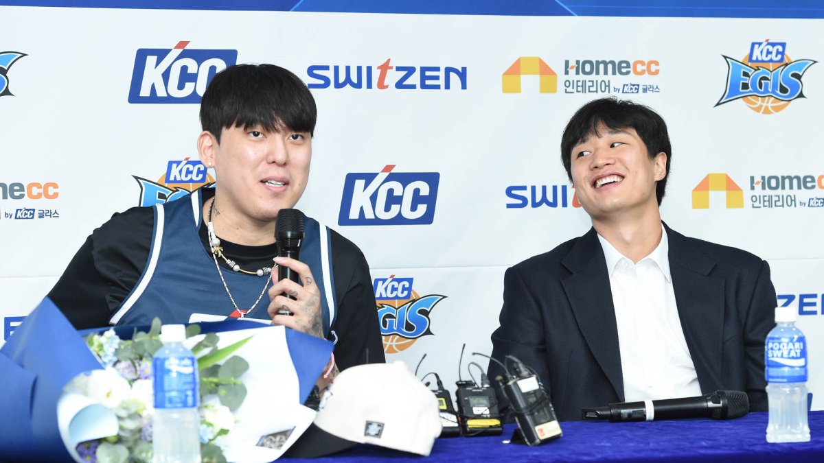 부산 가는 KCC 허웅·최준용 "전주 잊지 않겠다" | 연합뉴스