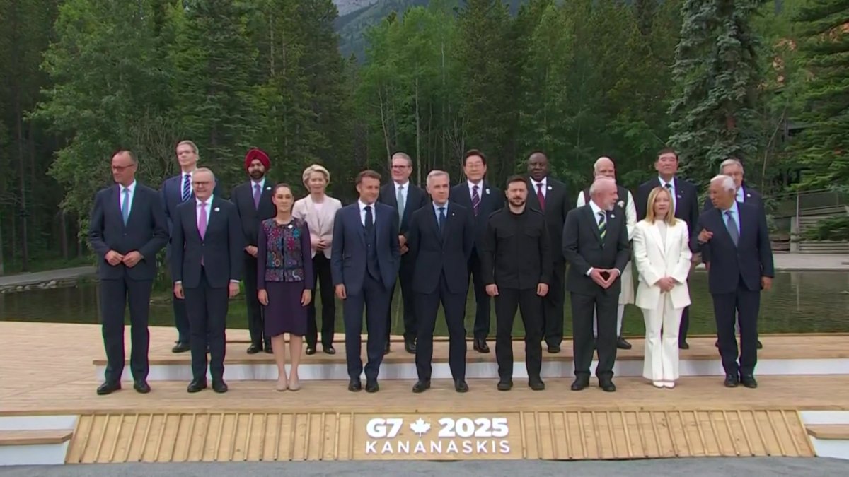 [현장연결] 이 대통령, G7 정상들과 기념사진 함께 촬영 | 연합뉴스