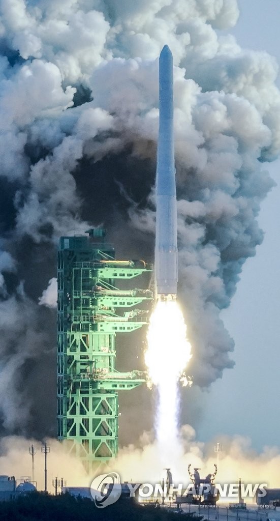 우주로 향하는 누리호 | 연합뉴스