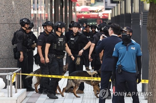 ソウルの新世界百貨店に爆破予告　客ら４千人避難＝爆発物見つからず