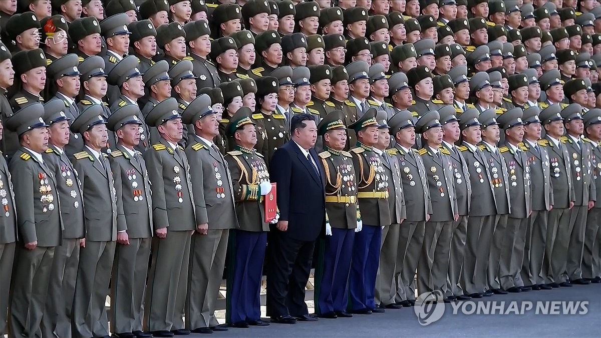 김정은, 사회안전기관 창립 80주년 맞아 사회안전성 방문 | 연합뉴스